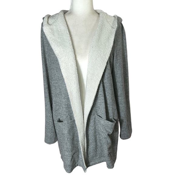 Signature Studio | Jackets & Coats | Signature Studio Hooded Sweater ...